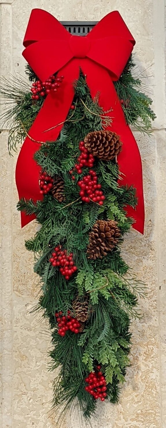 Long Narrow Tail - Bows by Design