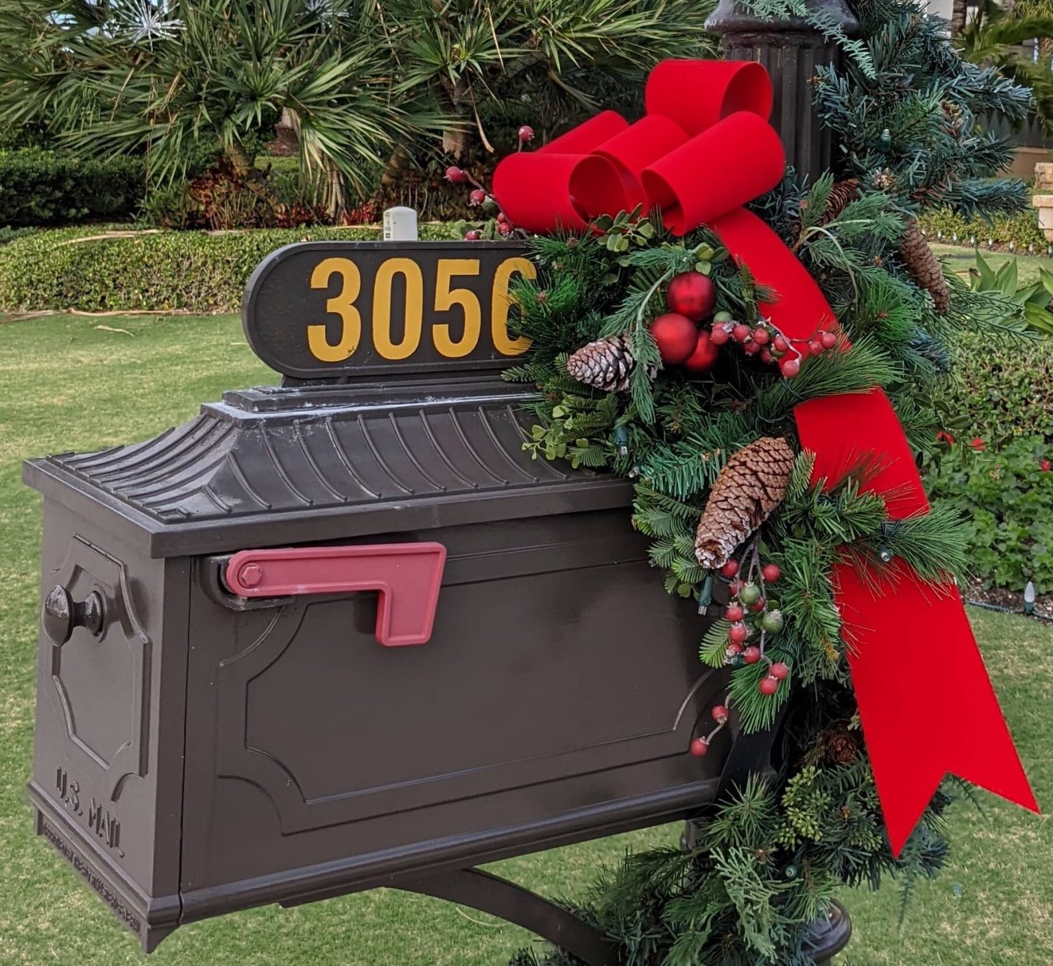 Mailbox Topper - Bows by Design